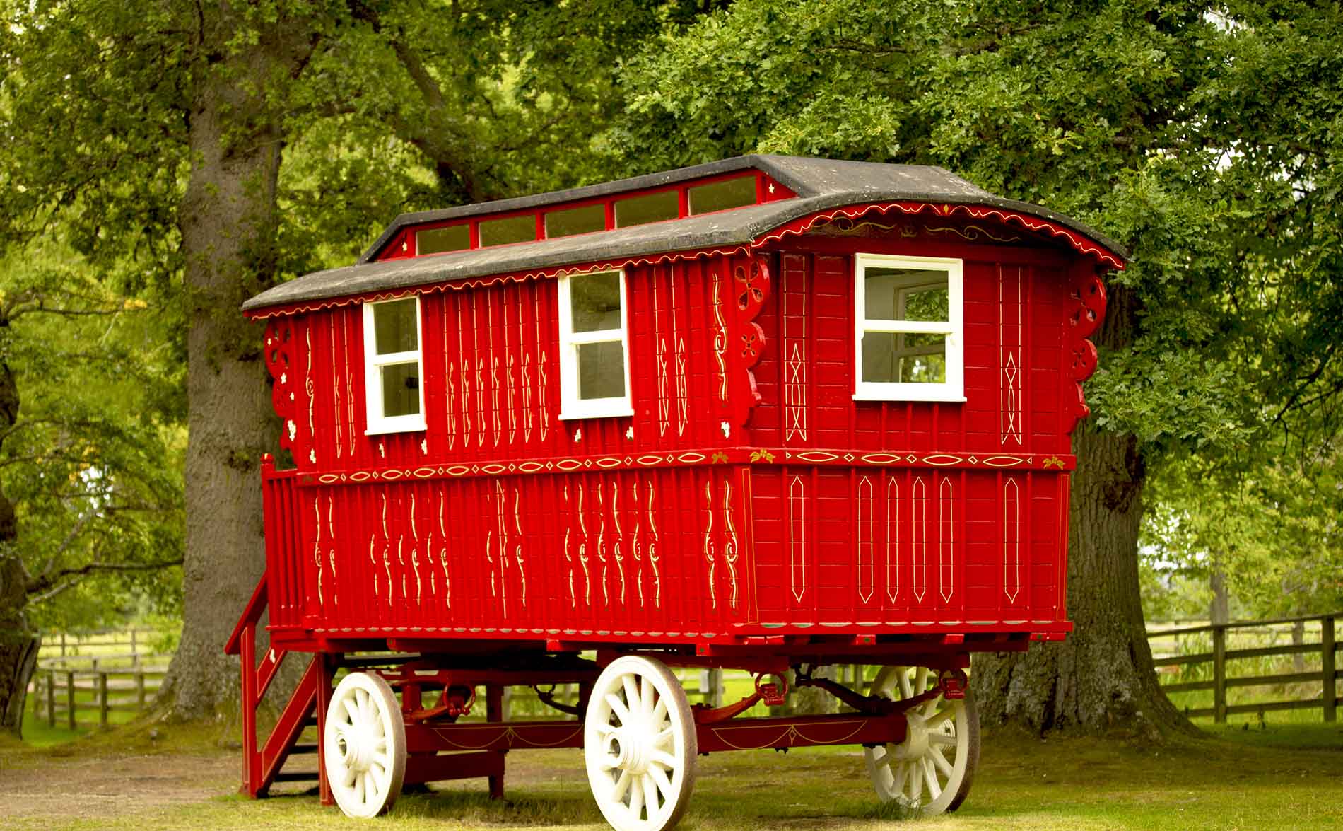 Idées Voyages - 10 bonnes adresses pour passer une nuit en roulotte